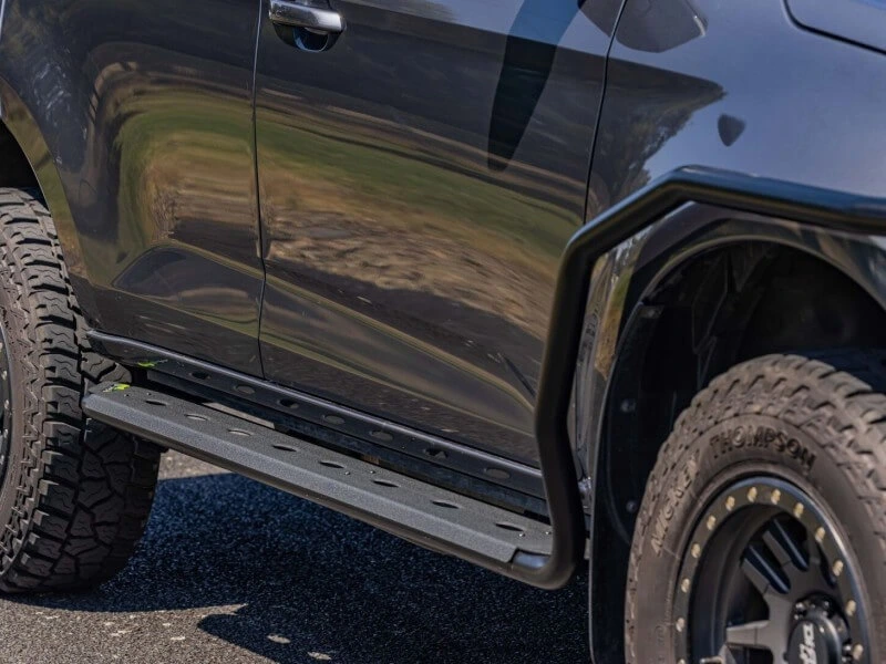 Steel Side Steps & Rails | Ironman 4X4