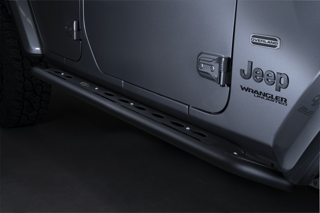 Steel Side Steps | Ironman 4X4