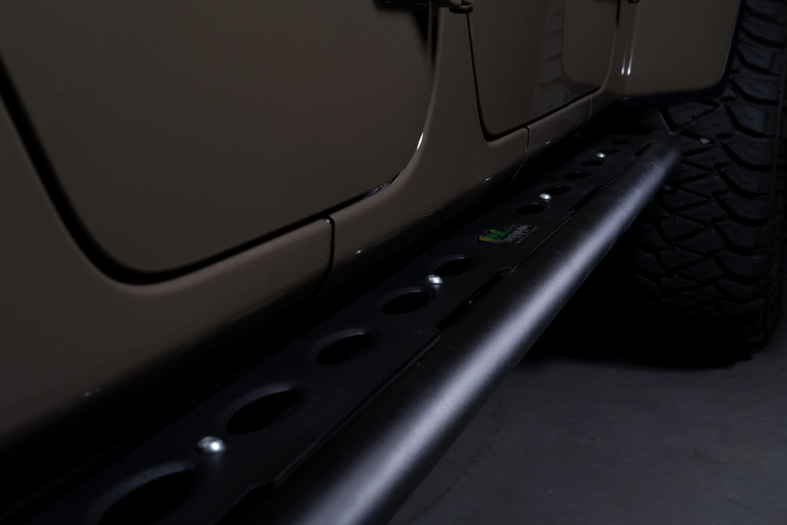 Steel Side Steps | Ironman 4X4