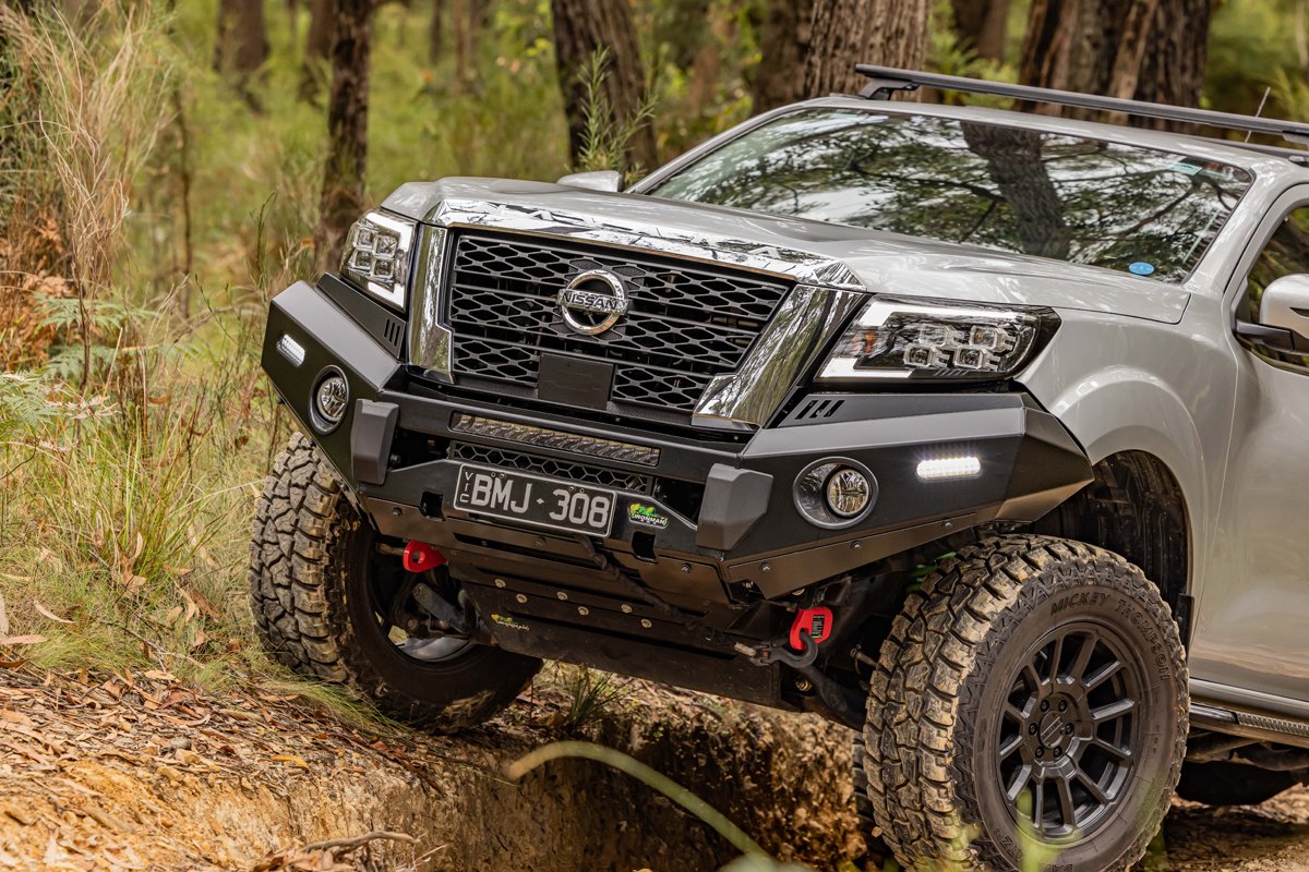 No Loop Bull Bar | Ironman 4X4